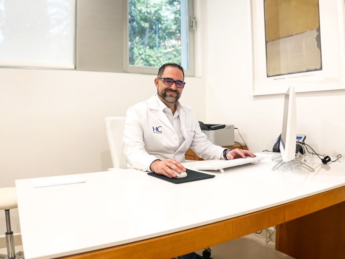 El Dr Daniel Palomo, cirujano general y digestivo de HC Marbella nos ...